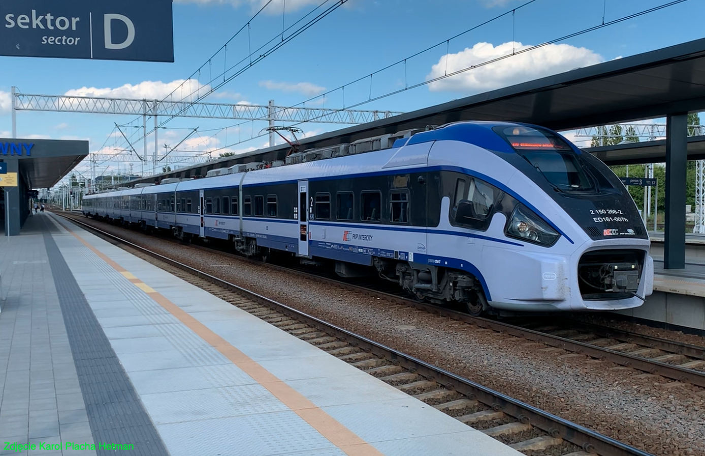 EMU Pesa Dart ED161. 2024 – Polrails