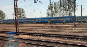 Wagony osobowe piętrowe typu Bhp oraz typu Bmnopux. 2024r. – Polrails