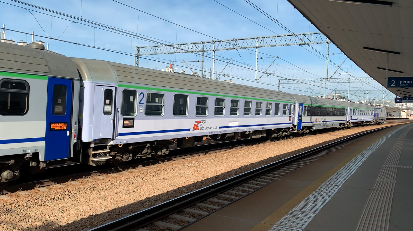 Pociąg InterCity TLK Kossak. 2025r. – Polrails